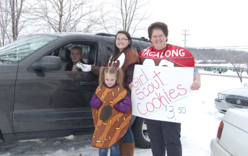Unique Girl Scout Cookie Booth Ideas for Your Troop – Leader Connecting ...